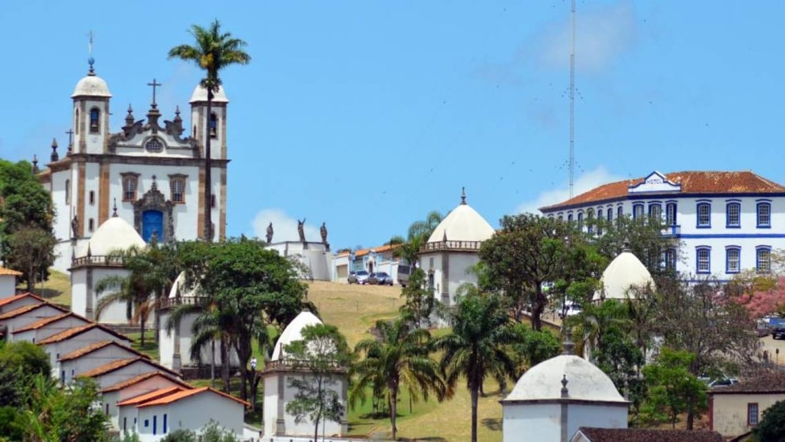 Eleições 2024: candidato à reeleição, Dr. Cláudio Dinho lidera ...