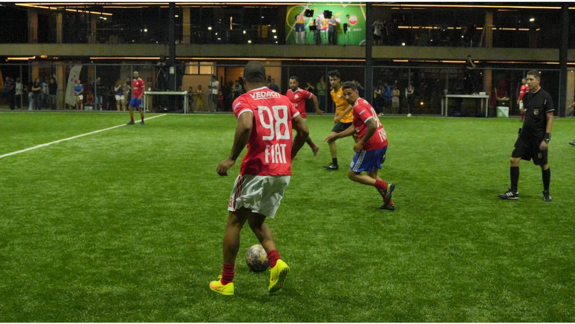 FOTOS: Confira imagens do jogo masculino entre Amstel e 98 na Resenha ...