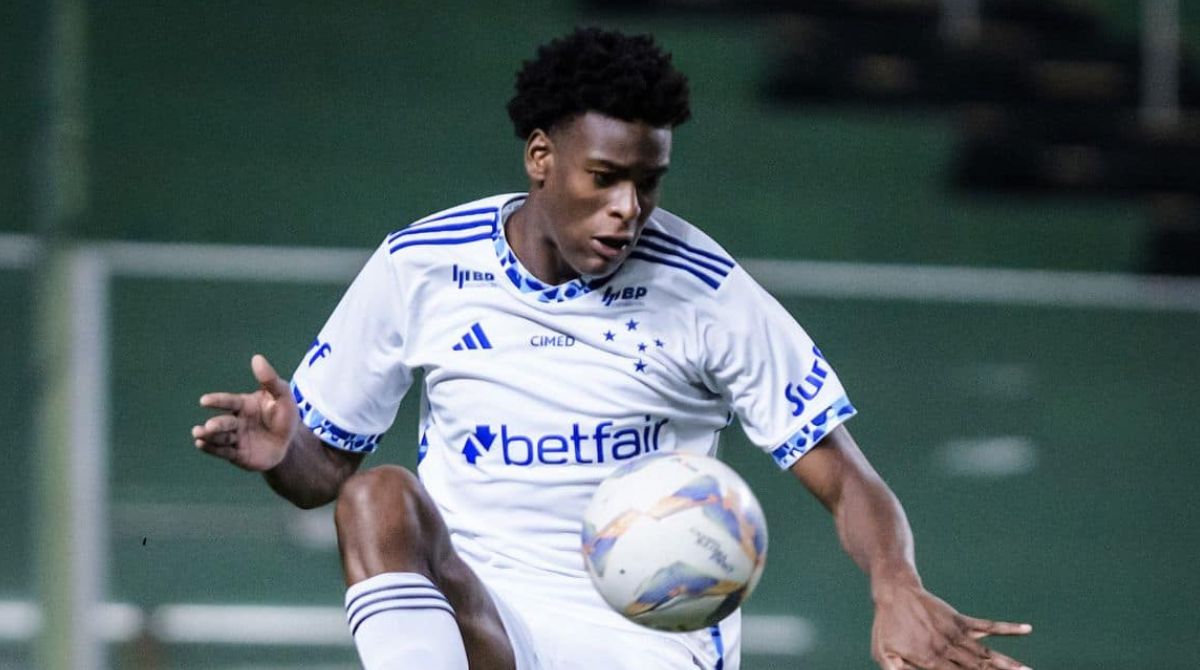 Expulsão de Jonathan Jesus foi um "escárnio" e um "absurdo"